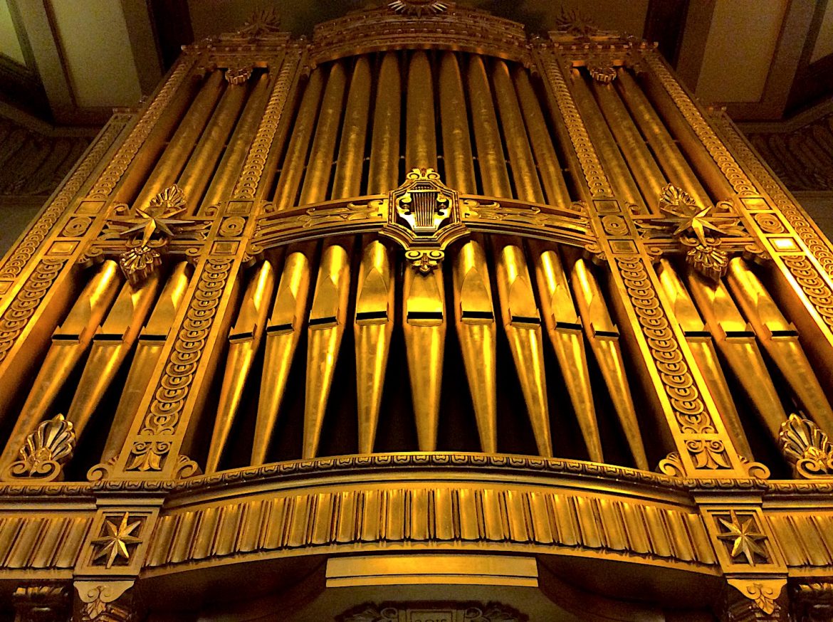 Playing the Grand Temple – The Lady Organist