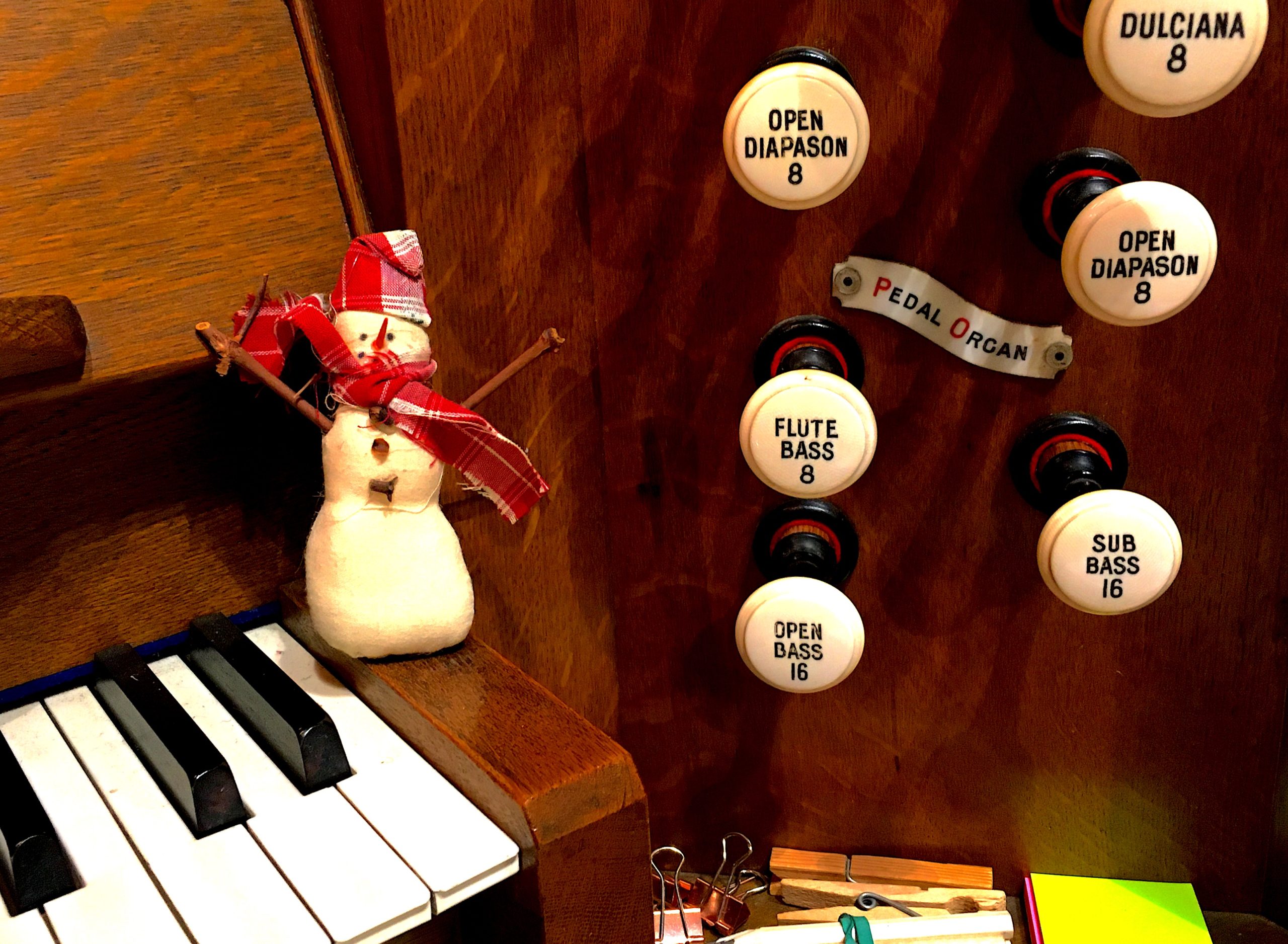 What to get your organist for Christmas 4 – The Lady Organist